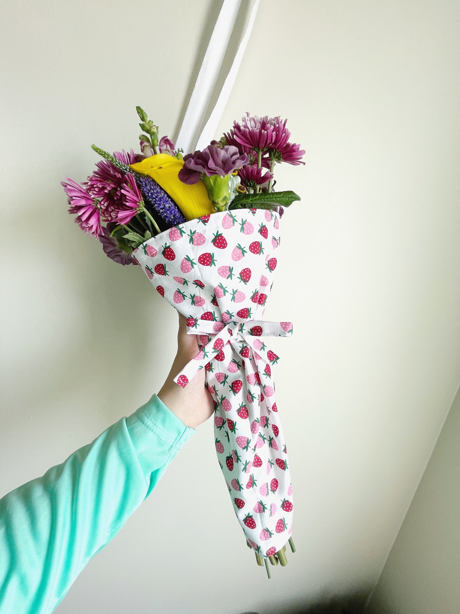 Handmade Flower Satchel Bouquet Carrier Wraps Floral Tote - Etsy