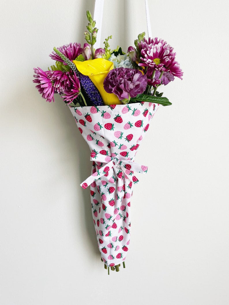 Handmade Flower Satchel Bouquet Carrier Wraps Floral Tote - Etsy