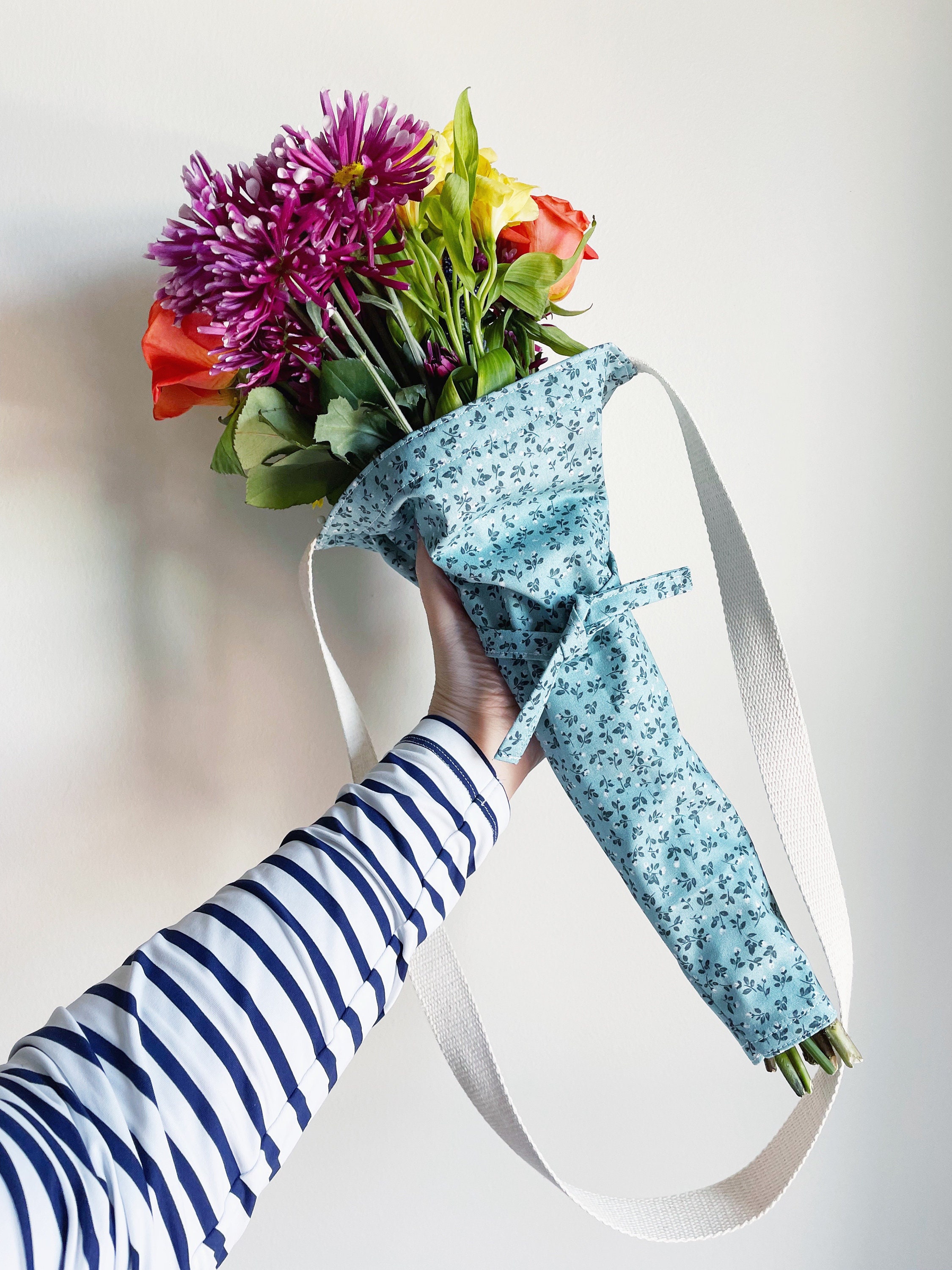 Handmade Flower Satchel, Bouquet Carrier Wraps, Floral Tote Bag ...