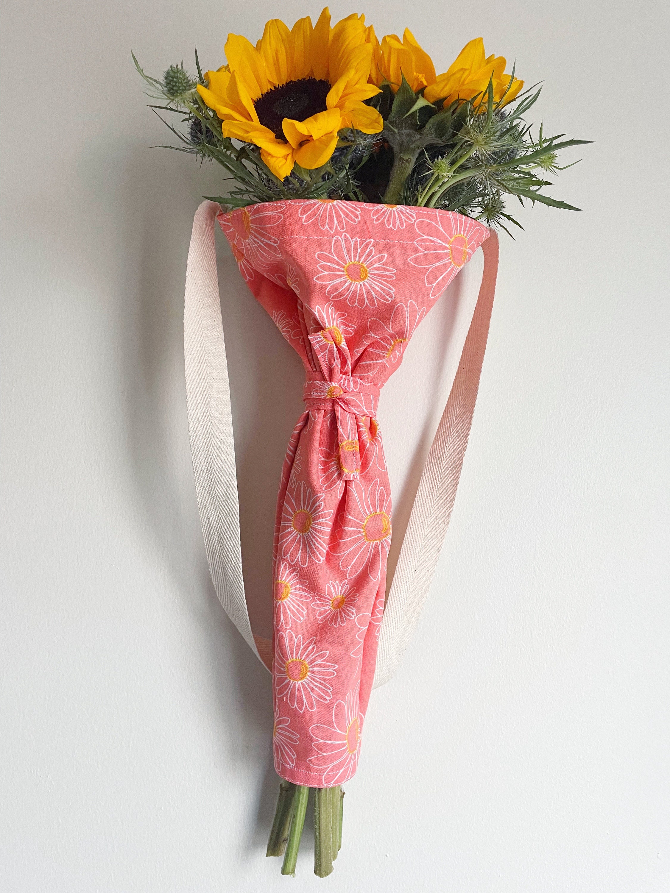 Handmade Flower Satchel, Bouquet Carrier Wraps, Floral Tote Bag ...