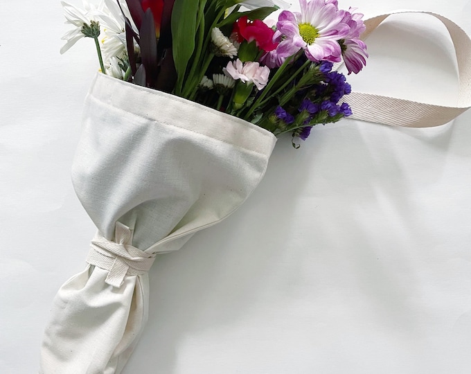 Handmade Flower Satchel, Bouquet Carrier Wraps, Floral Tote Bag ...