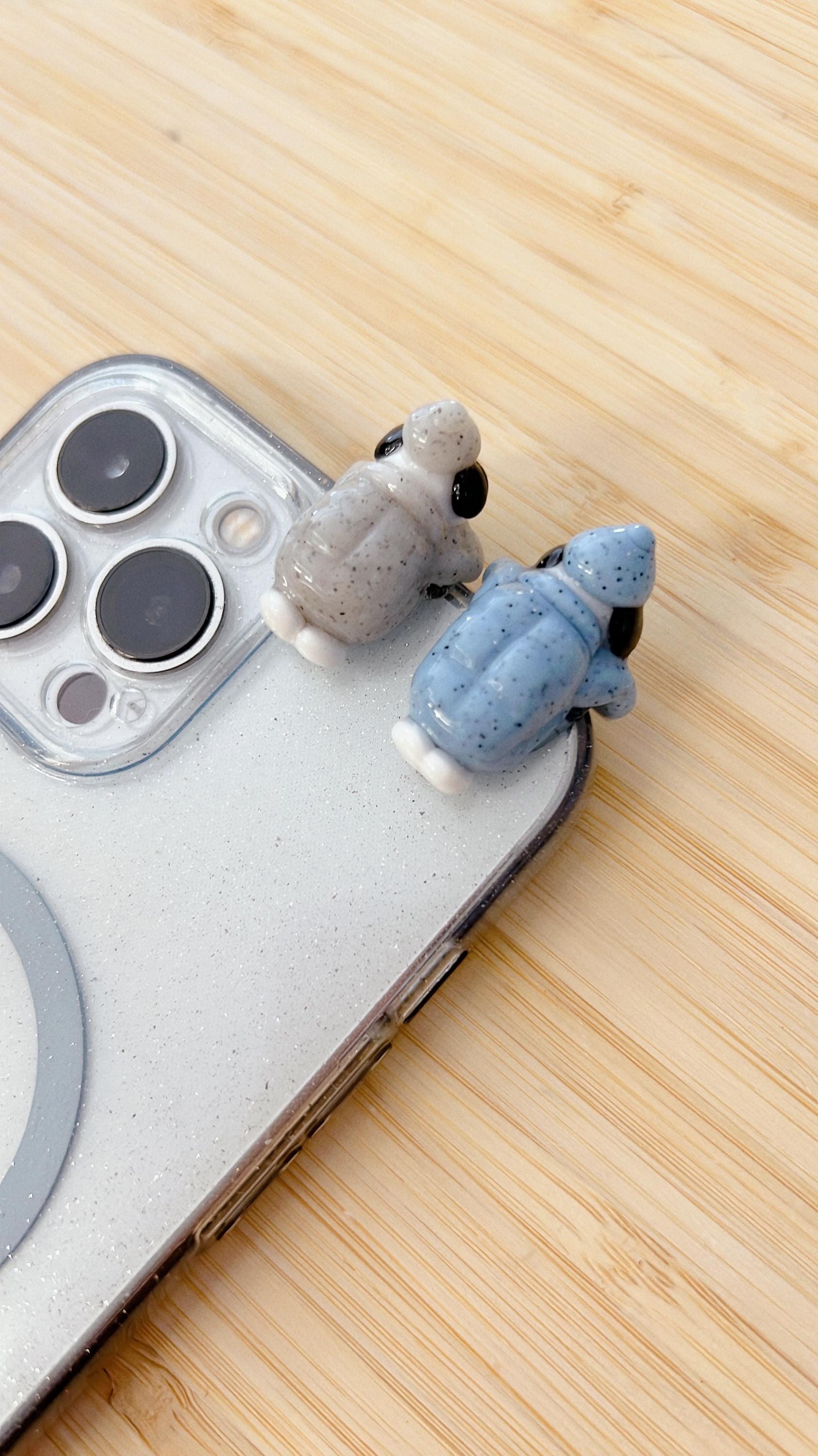 Dog/ Bear/ Snoopie Phone Hippers - Etsy