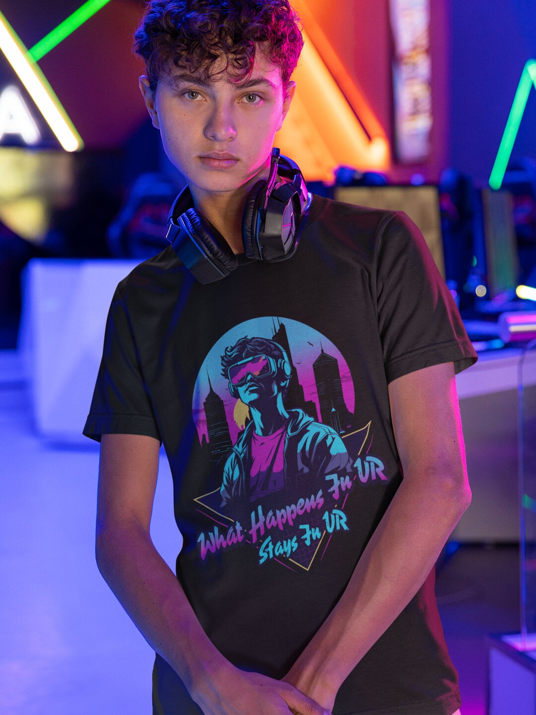 What Happens in VR, Stays in VR, Virtual Reality Adventure Shirt, Retro ...