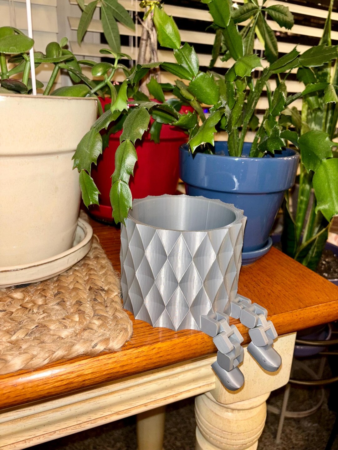 Cute Planter With Legs Unique Plat Pot With Moveable Legs - Etsy