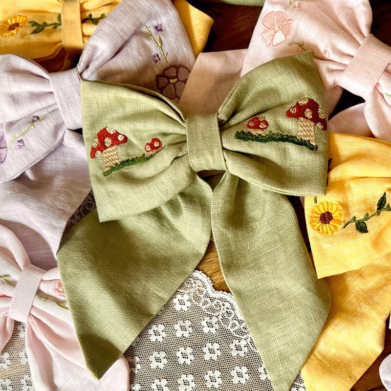 Embroidered Hair Bow - Etsy