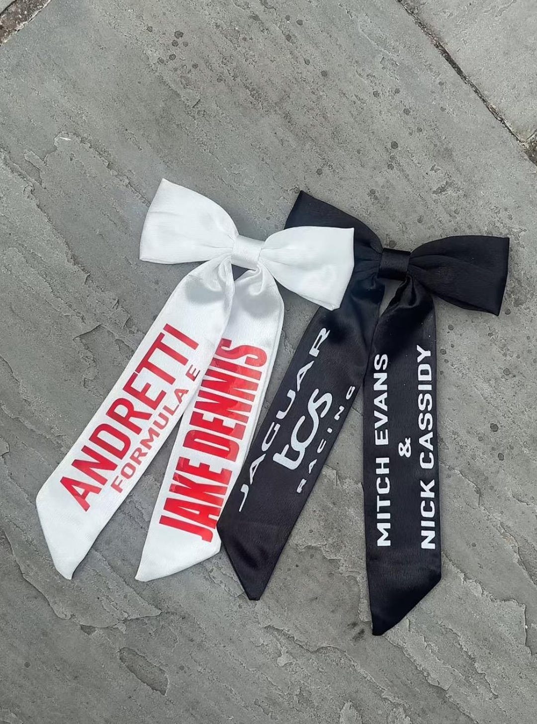 Custom Formula E Racing Bow: Personalized F1 Fan Hair Accessory - Etsy