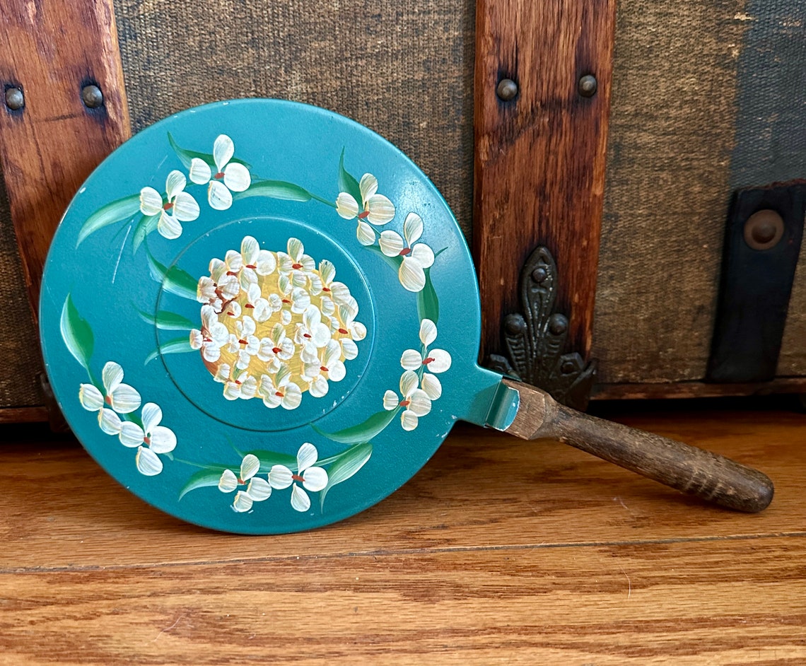 Vintage Crumb Catcher, Silent Butler Pan - Etsy