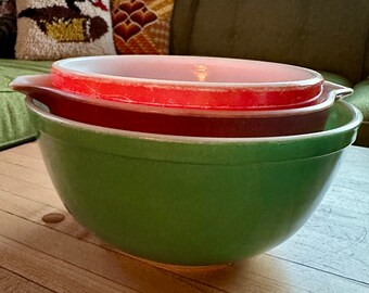 Set of Four Pyrex Bowls - Stacking Bowls - Vintage Pyrex - Primary ...