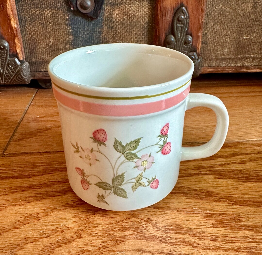 Vintage Strawberry Patch Plate and Mug, Sold Together - Etsy