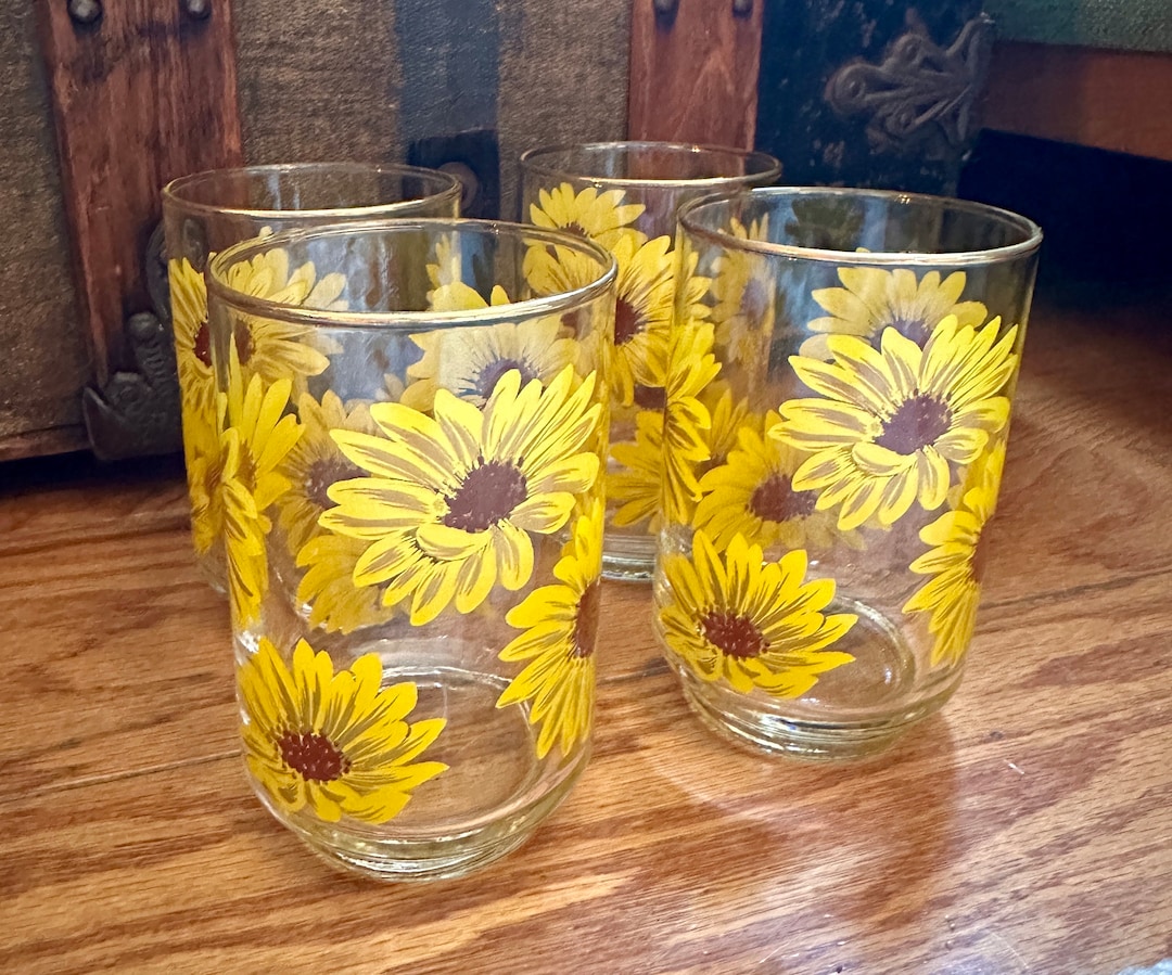 Adorable Vintage Sunflower Glassware Set - Etsy