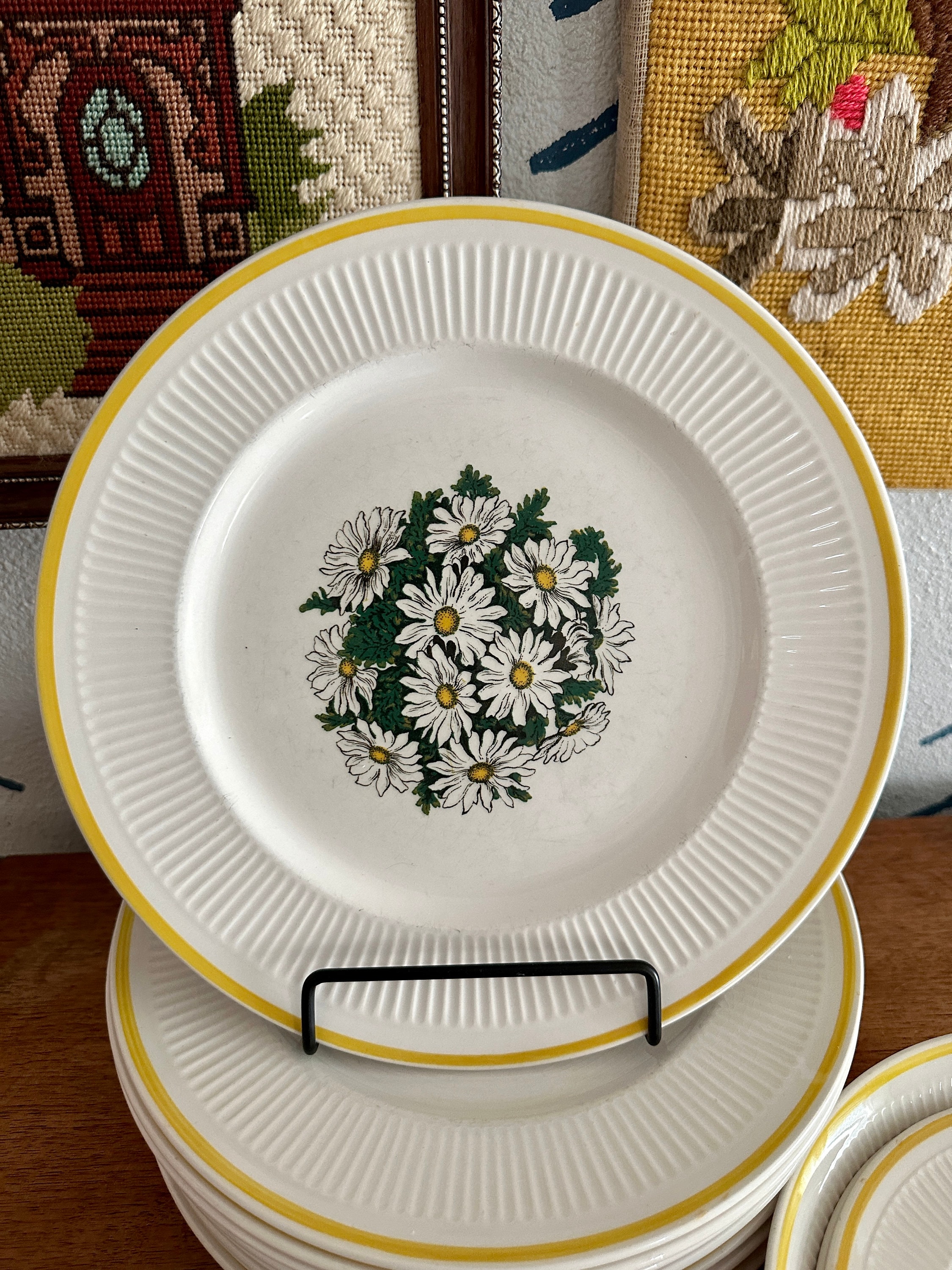 Vintage Daisy Dell Dinnerware - Etsy