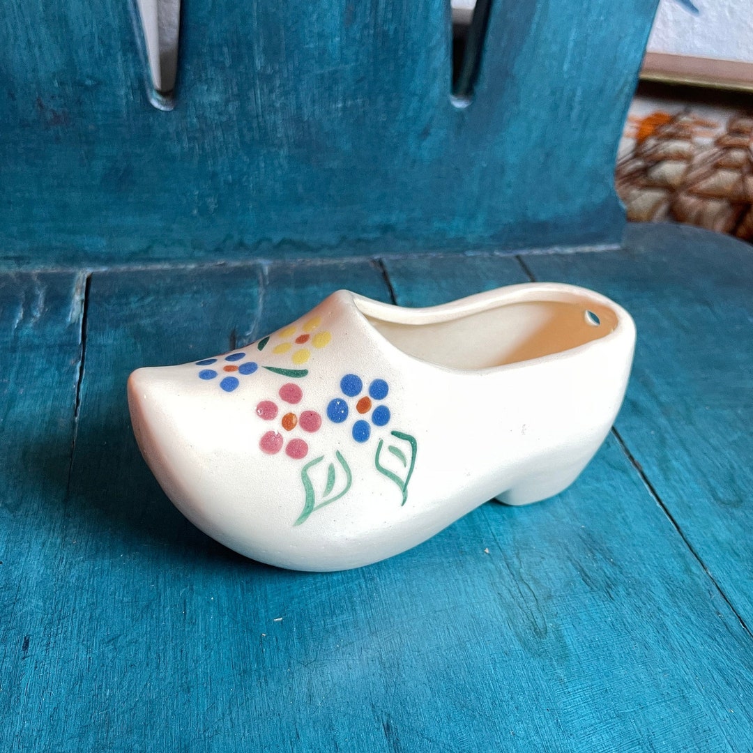 Vintage Hand Painted Ceramic Dutch Shoe - Etsy
