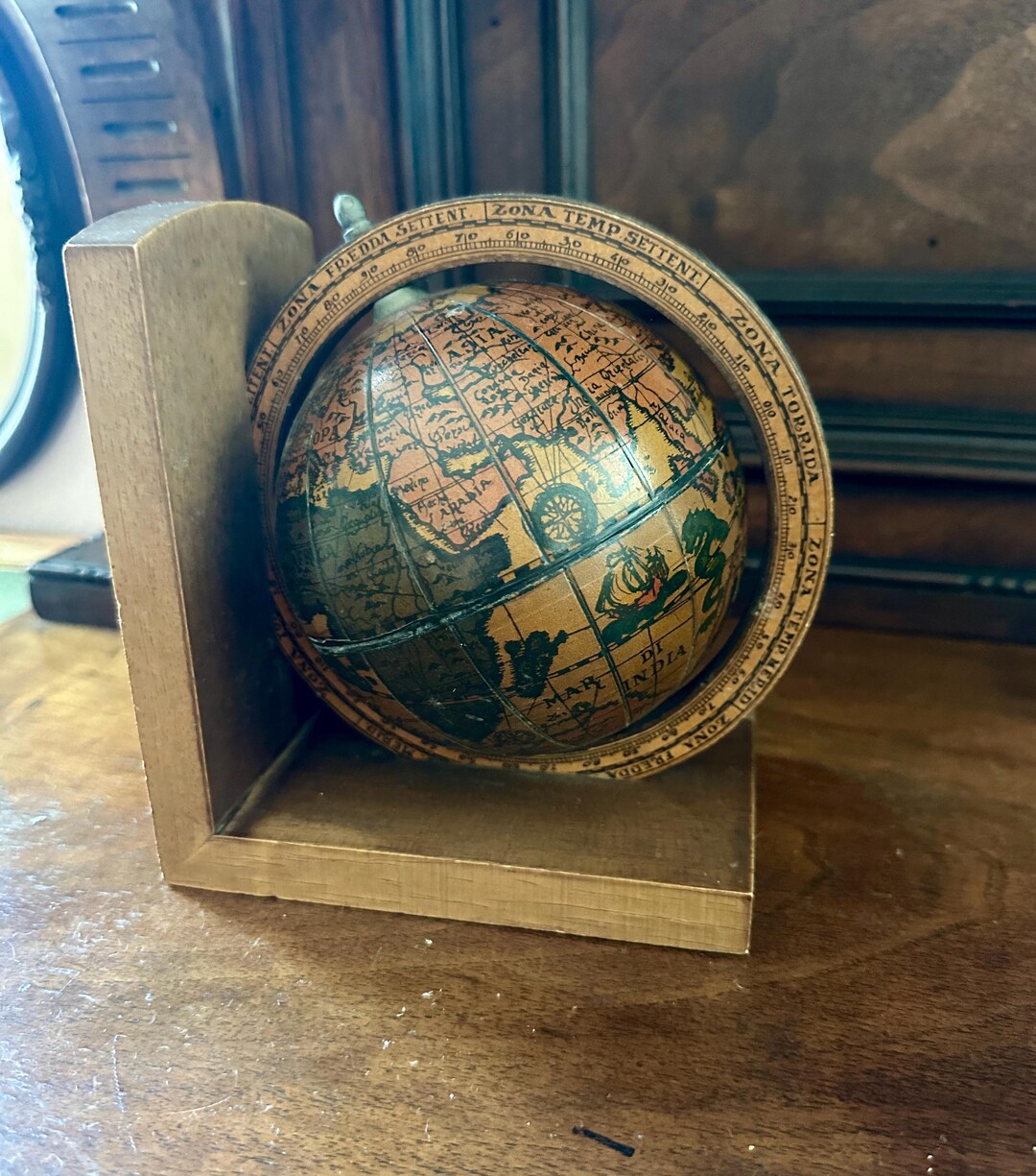Vintage Globe Bookend Made in Italy - Etsy