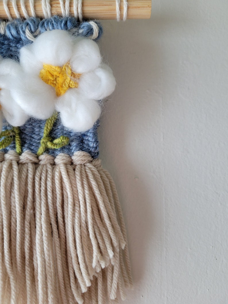 Daisy Wall Art Daisy Wall Hanging Small Weaving Textured Tapestry ...