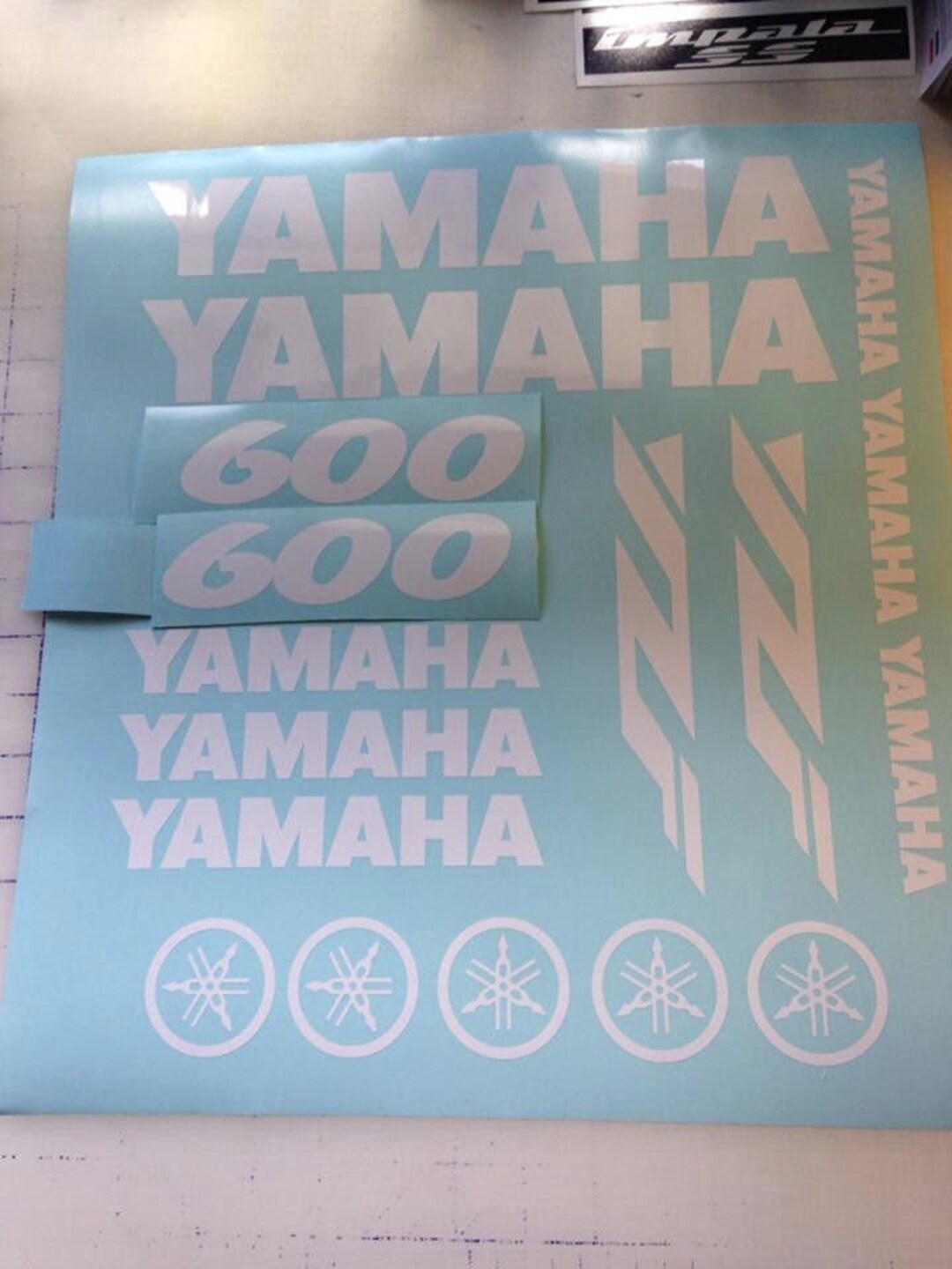 YAMAHA YZF 600 Decal Kit Made to Order 20 Colors 96 97 98 99 00 01 02 ...