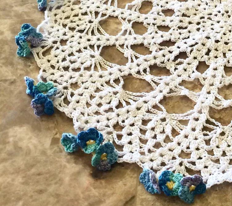 Crochet Pattern, Table Doily, Vintage Forget-me-not Doily Pattern ...