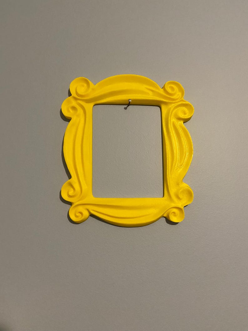 Friends Peephole Frame – Monica Door Frame Replica – Yellow Apartment ...