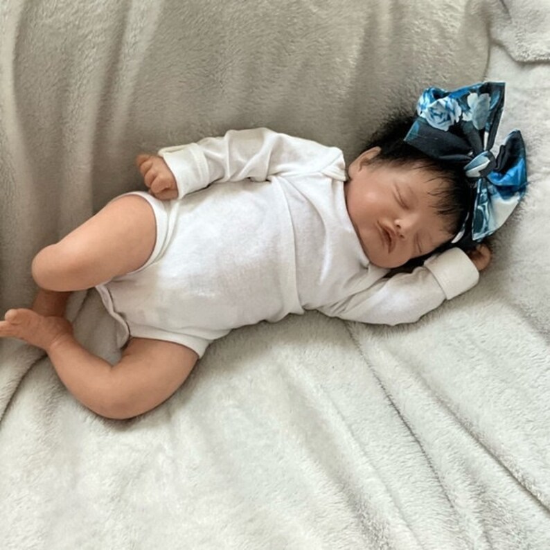 NEW Handmade Hyper Realistic Preemie Newborn Sleeping Reborn Doll With ...