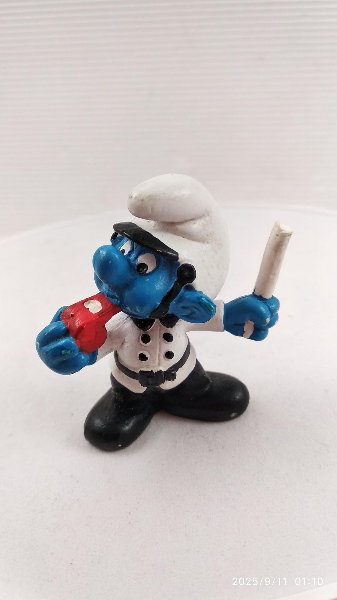 Smurfs White Uniform Policeman Smurf Police 20123 Rare Vintage Display ...