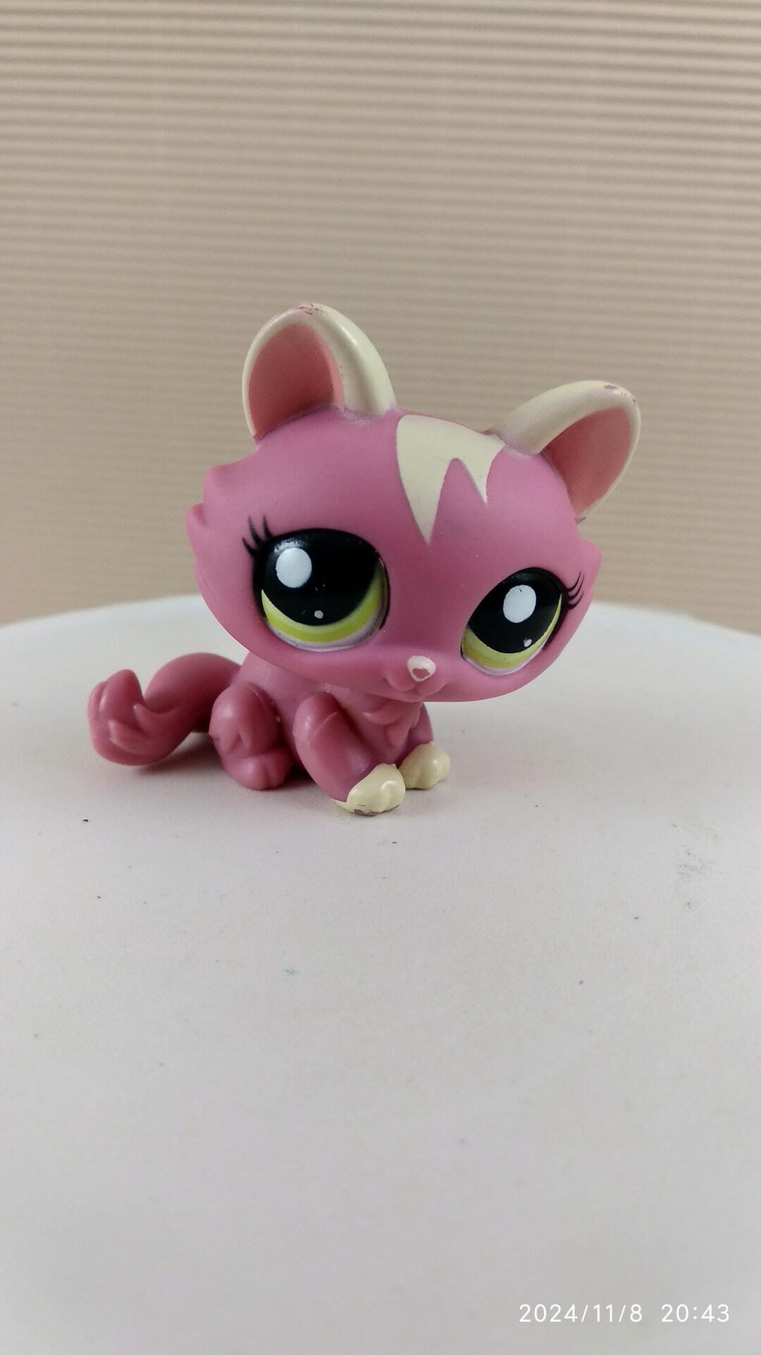 Authentic Littlest Petshop 1900 Crouching Kitty Cat / Sphynx Cat Pet Shop LPS - Etsy