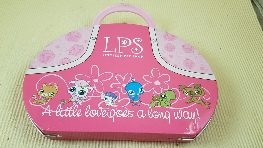Littlest Pet Shop Magnetic Playset - Tin Carry Case Purse - Authentic ...