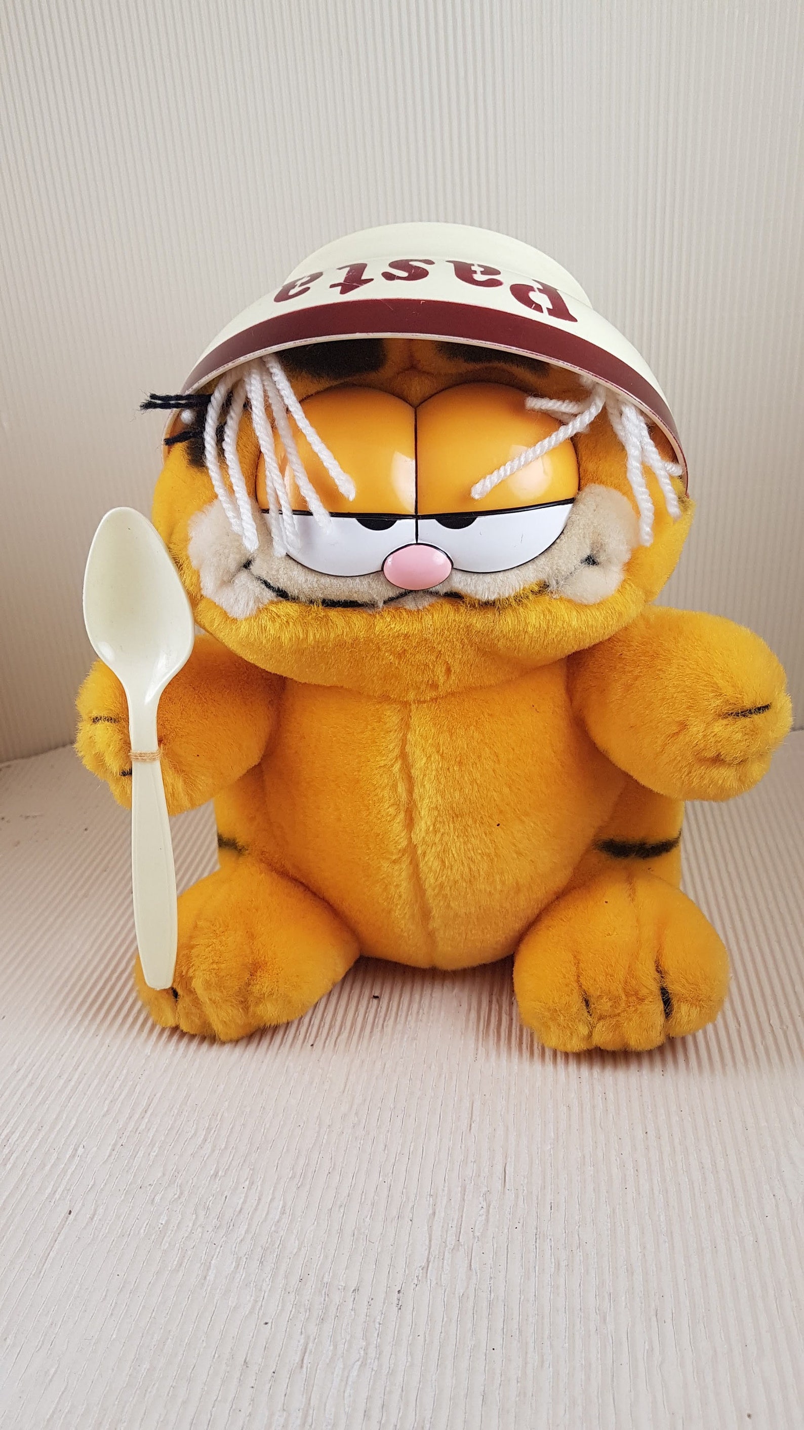Vintage Garfield With Pasta Bowl Vintage 80's Toy by - Etsy
