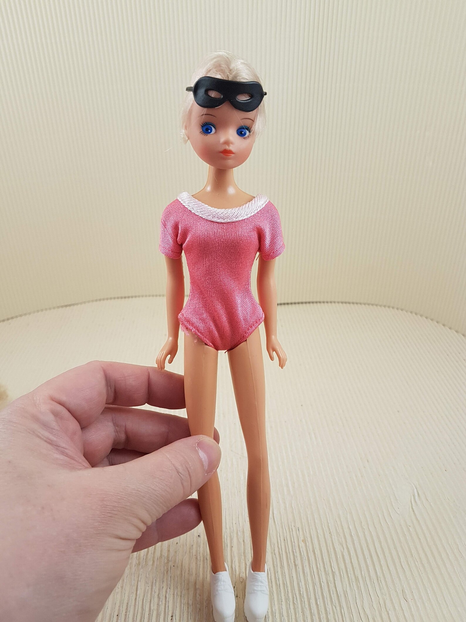 Vintage Old Stylish Dolls Barbie ,choose One Doll - Etsy