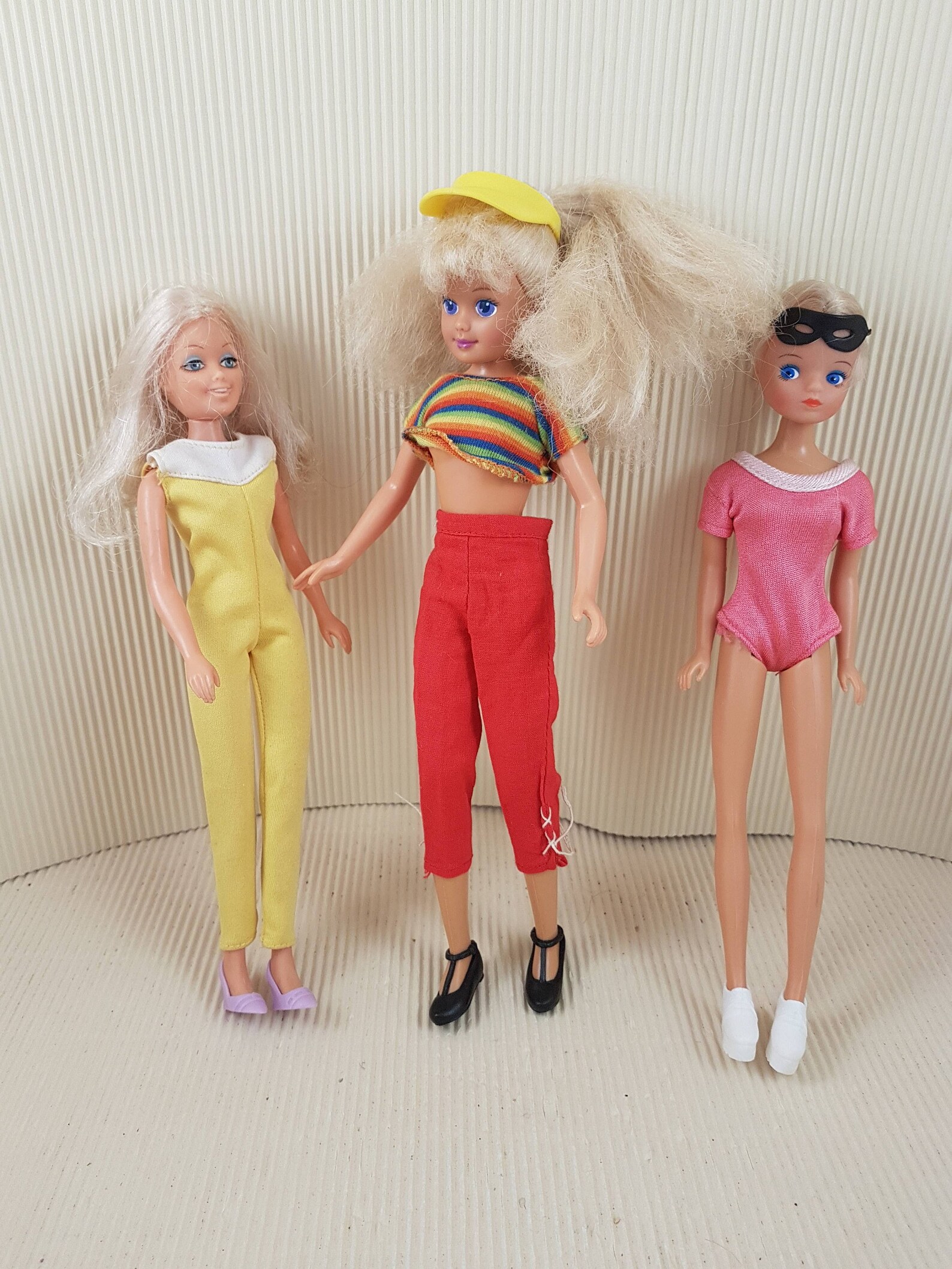 Vintage Old Stylish Dolls Barbie ,choose One Doll - Etsy