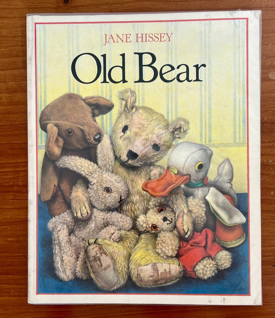 1990s VINTAGE- OLD BEAR Paperback Book by Jane Hissey- 1993 Edition ...