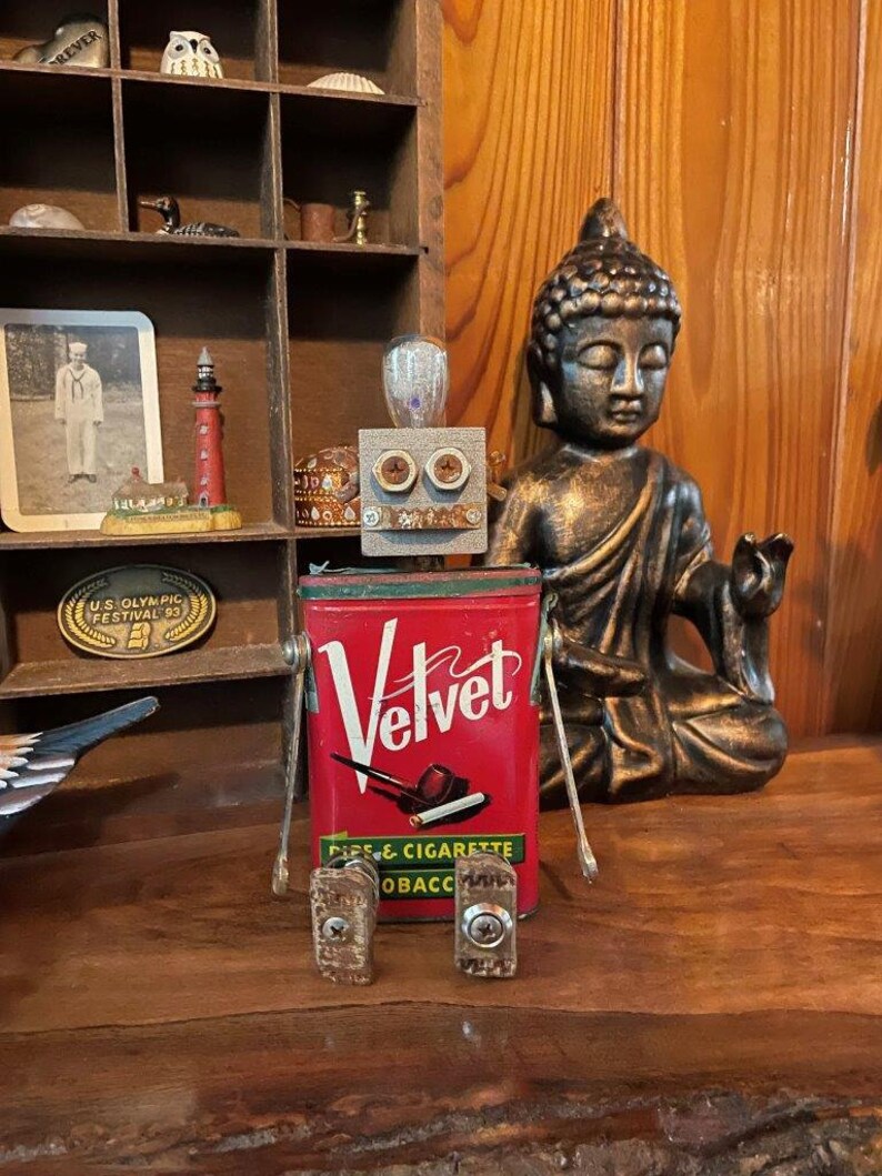 Ideabot seated the Wobot Robot Handmade Robot Found Object Robot ...