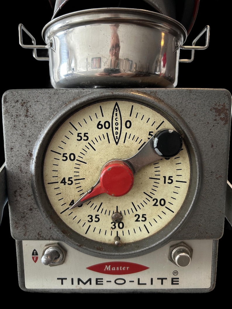 Time-o-lite 2 - the Wobot Robot - Handmade Robot - Found Object Robot ...