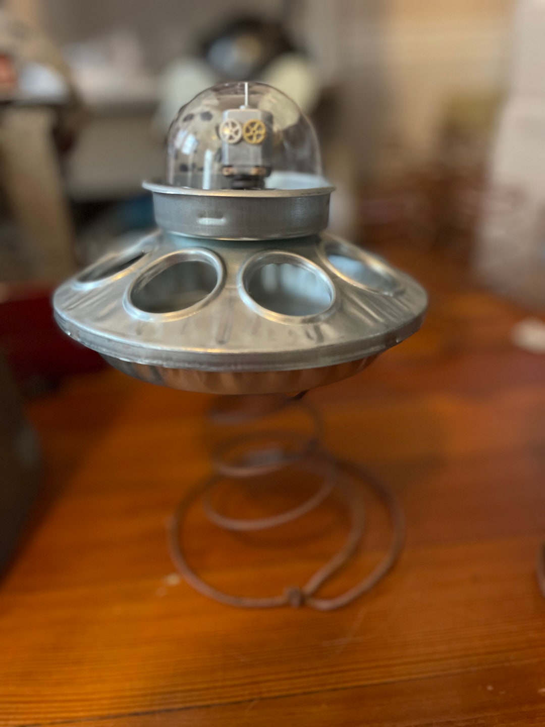 UFO - Space-traveling Sci-fi Wobot Flying Saucer - Steampunk Decor ...