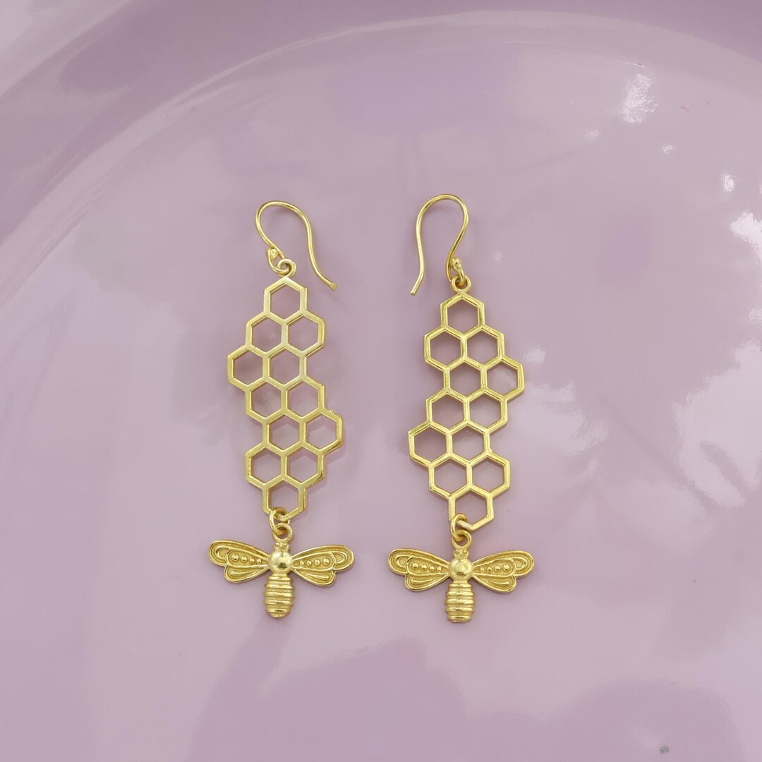 Bumble Bee * Long Honey Comb * Nature Lover Gift. * Bee Earrings - Etsy