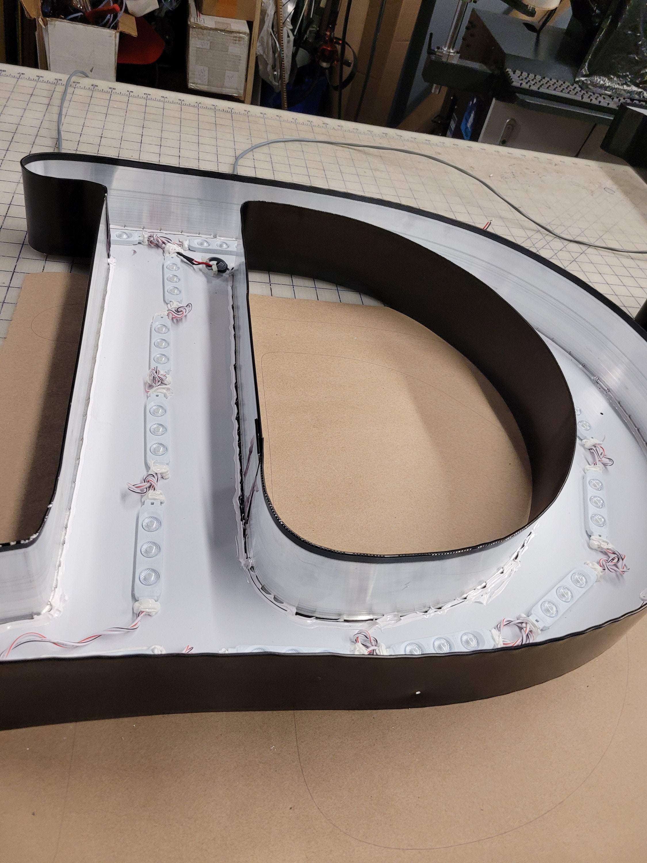 Custom Business Signs LED Channel Letters Illuminated Wall Signs ...