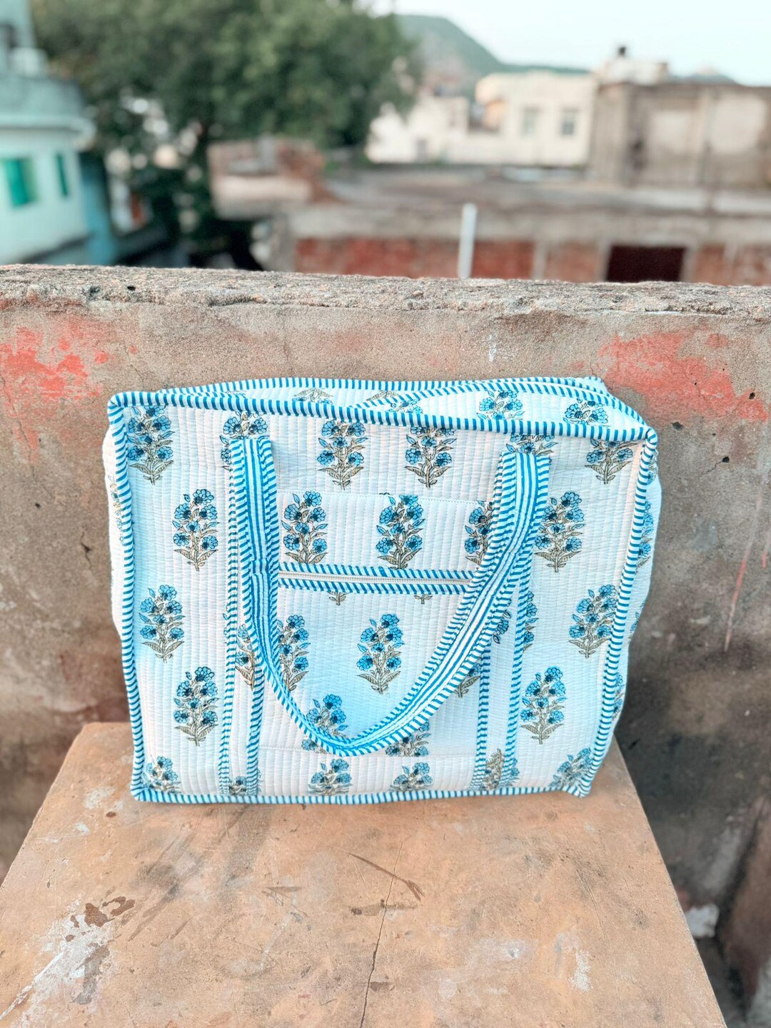 Cotton Quilted Toe Bag Zipper Tote for Women Handprinted Beach Bags ...
