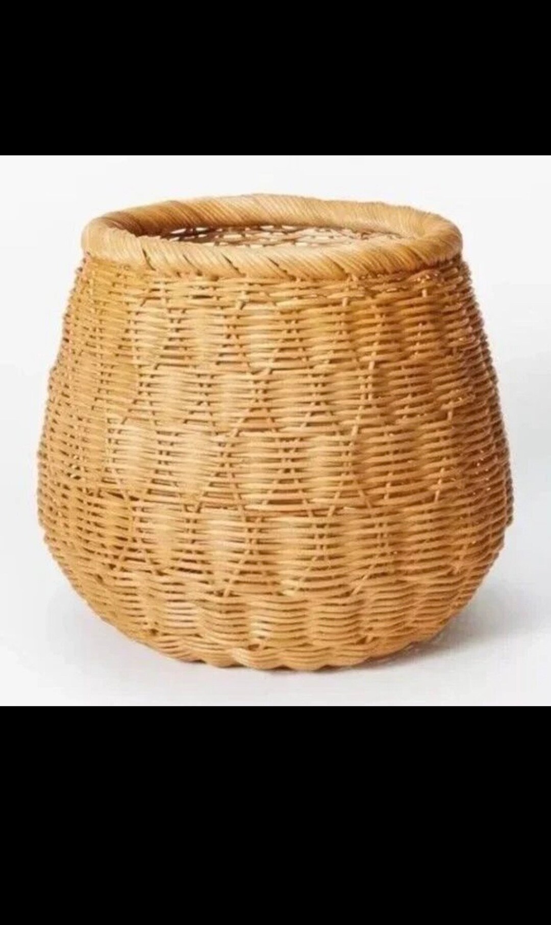 Large Round Rattan Decorative Basket With Twisted Edge - Etsy