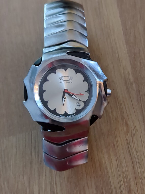 Oakely Blade Watch in Silver - Brand New - Gem