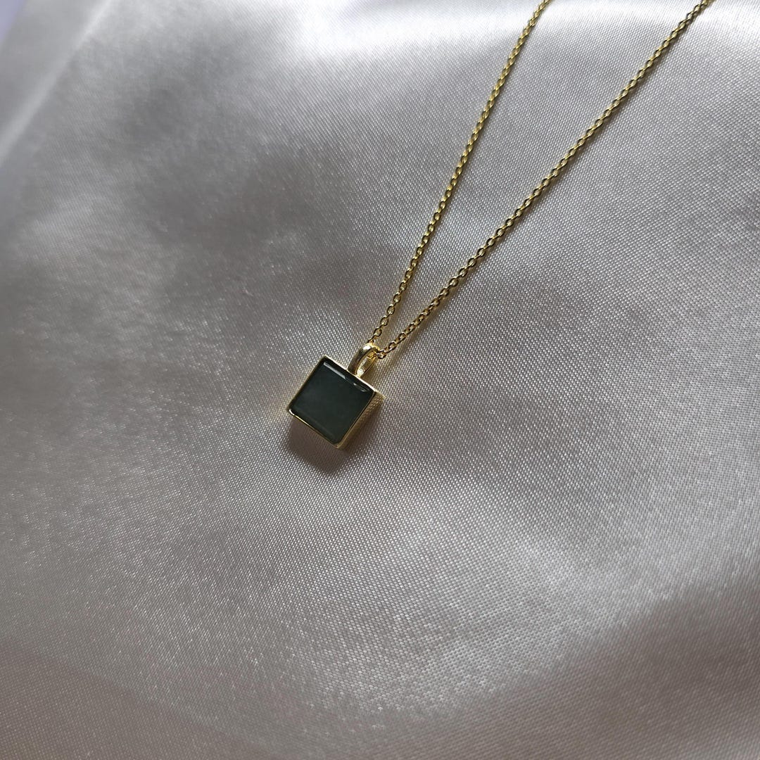 Moneyback Guarantee Genuine 100% Untreated Type A Burmese Jadeite ...