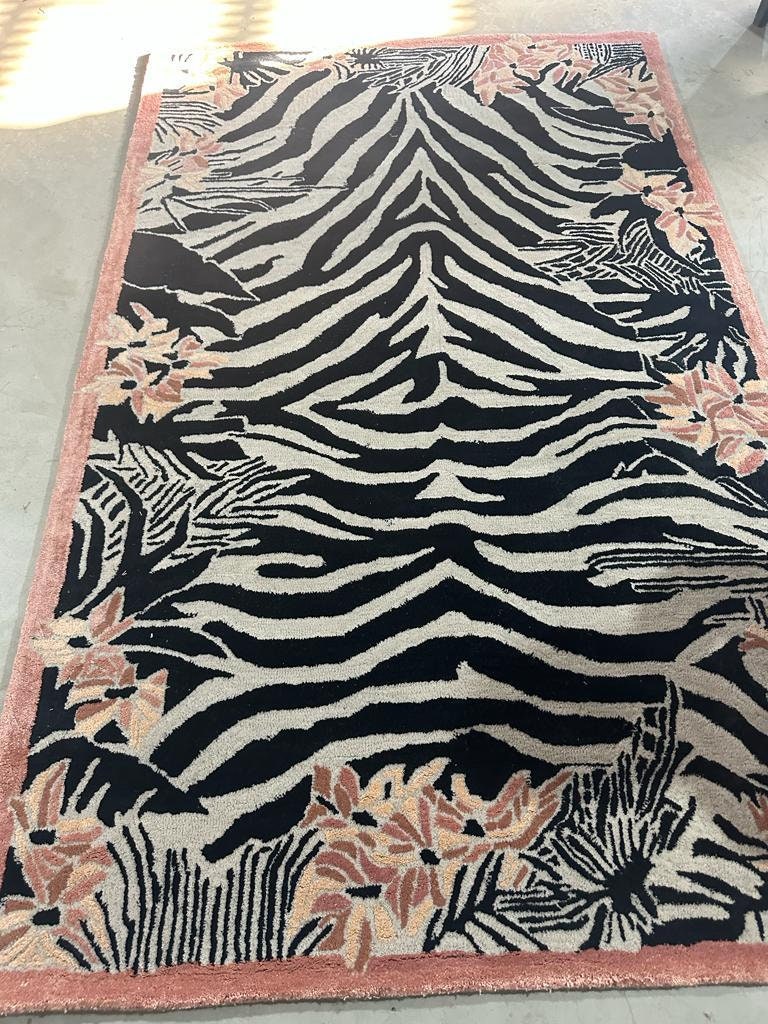 Cozy Wool Haven: Hand-tufted Carpets for Your Living Room - Etsy