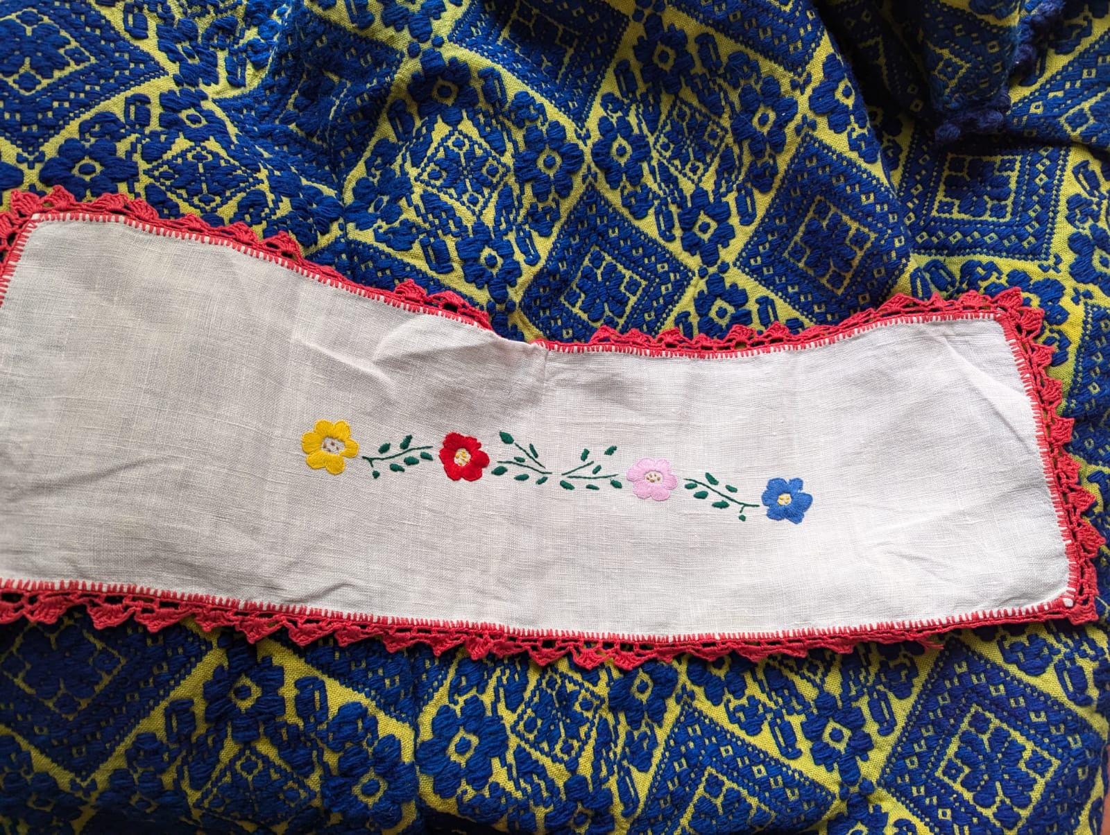 1960s Polish Hand Embroidered Flowery Cotton Tablecloth Needlepoint ...