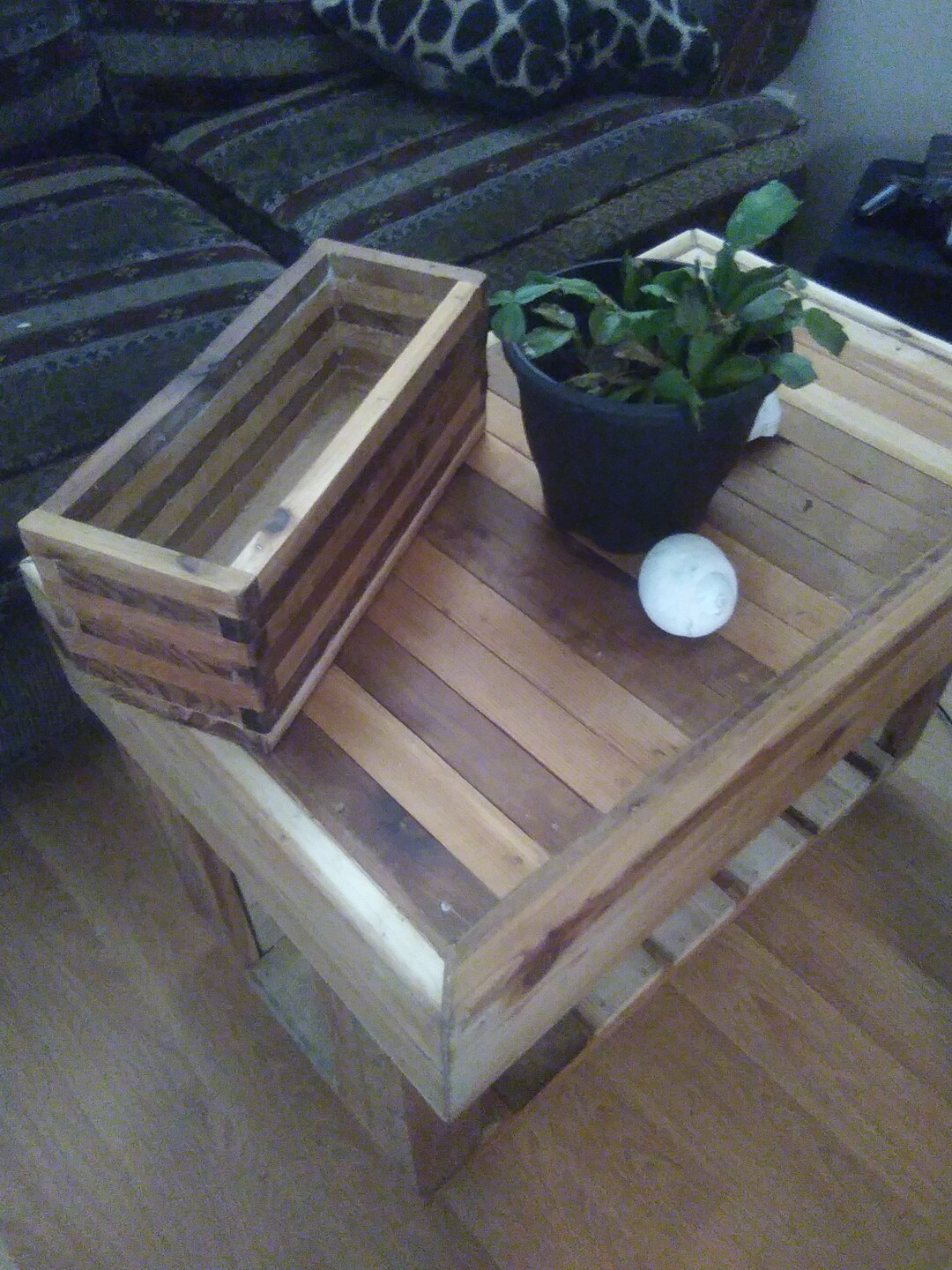 Cedar Tea Box/planter - Etsy