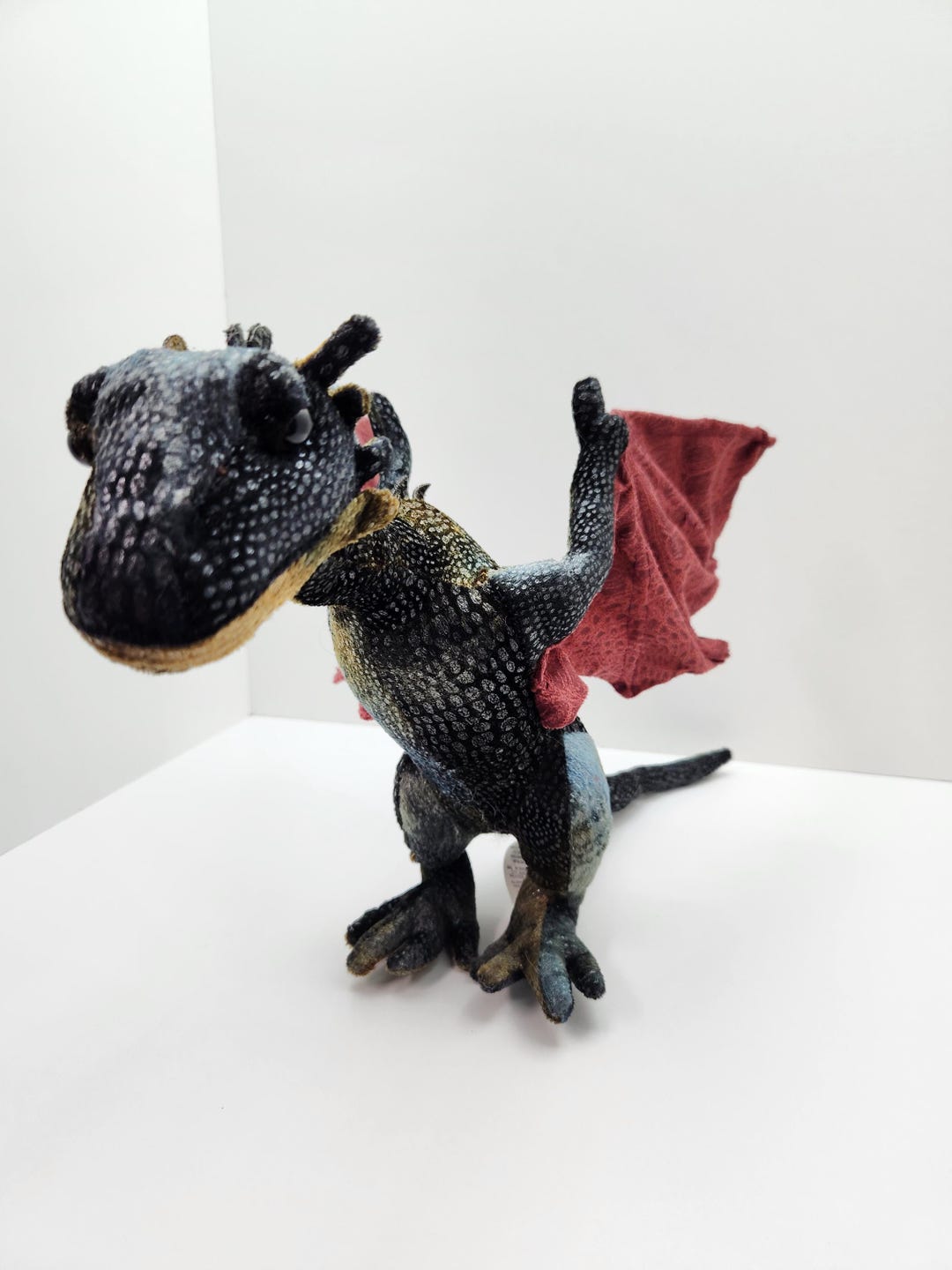 Game of Thrones Dragon "drogon" the Black and Red Dragon (20 Inch ...