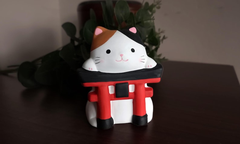 Kawaii Calico Cat Torii Gate Figurine – Cute Japanese Cat Ornament ...