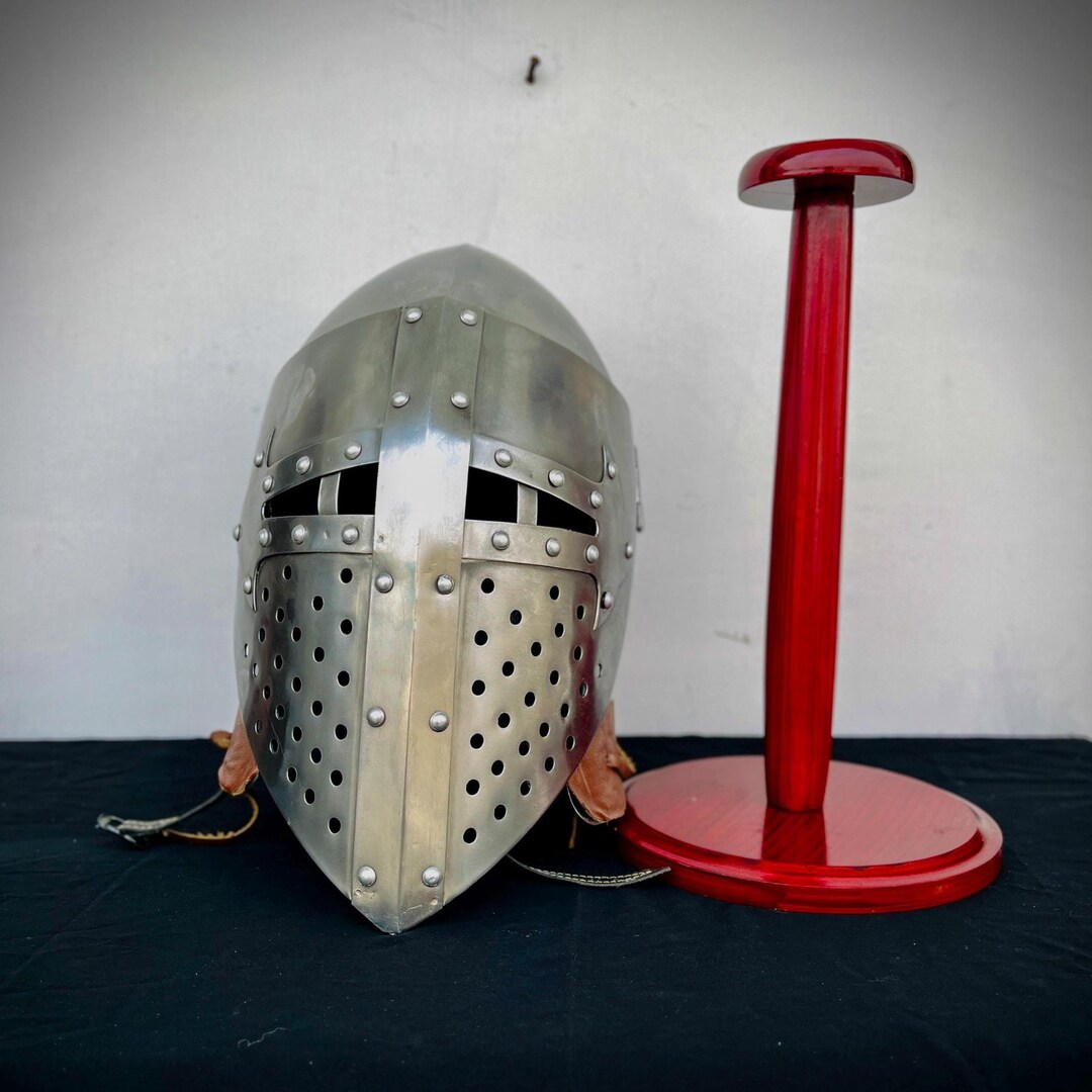 Hand Forged Medieval Bascinet Helmet: Griffon Crusader Knight Armor - Etsy