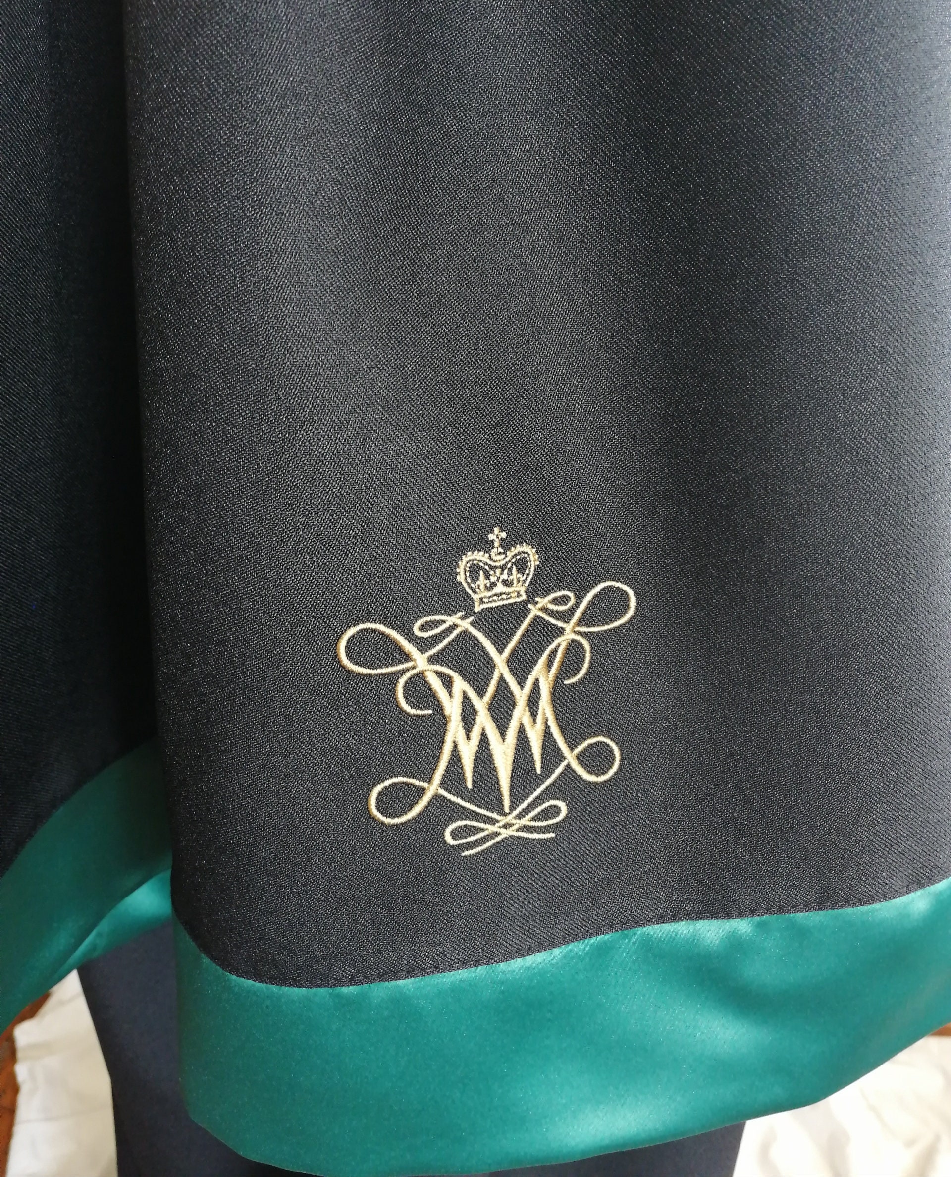 William and Mary Masters Gown, Luxury Embroidered Graduation University ...