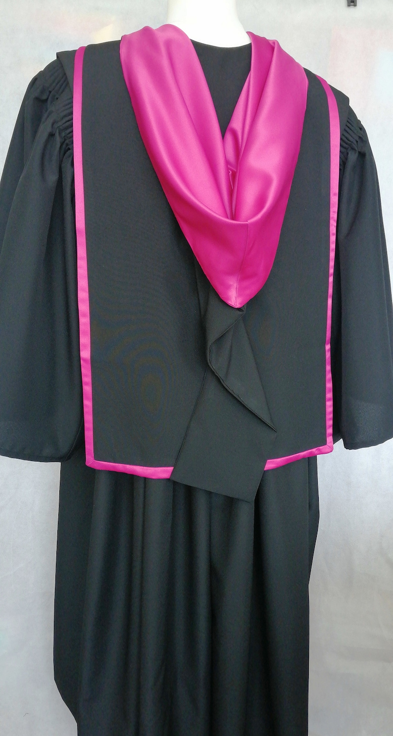 University of Glasgow PHD Graduation Gown and Hood, Luxury University ...