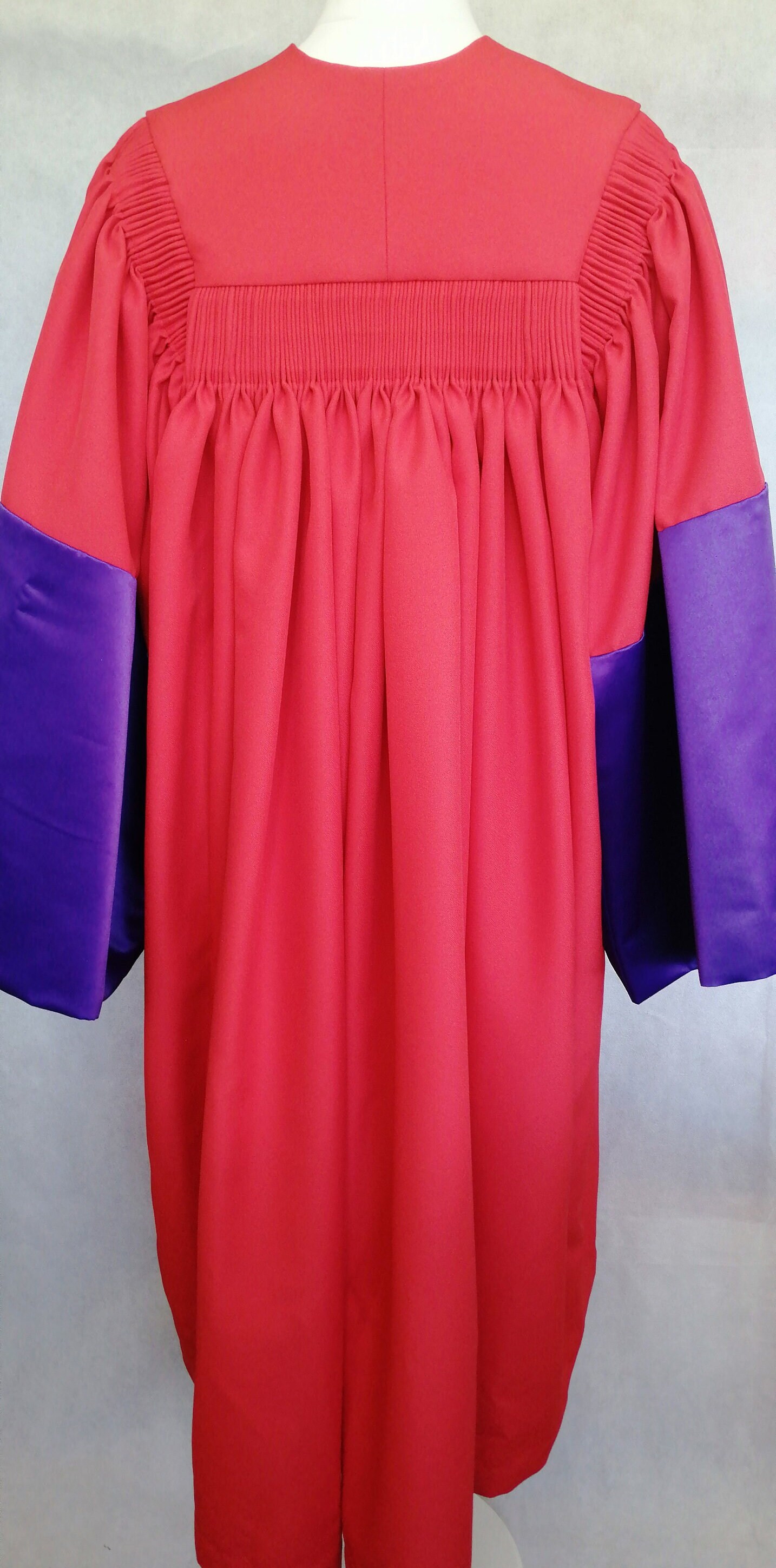 Queen's University, Belfast PHD Graduation Gown, Queens University ...