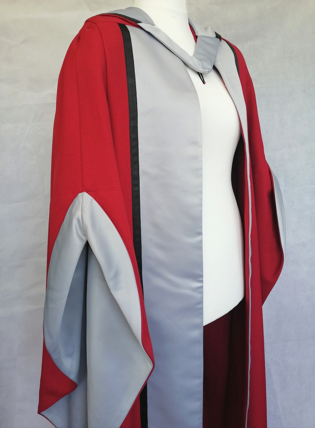 Sheffield Hallam Phd Gown and Hood, Luxury University of Sheffield ...