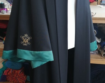 Aberdeen University Phd Graduation Gown, University of Aberdeen Phd ...
