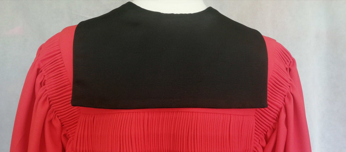 Aberdeen University Phd Graduation Gown, University of Aberdeen Phd ...